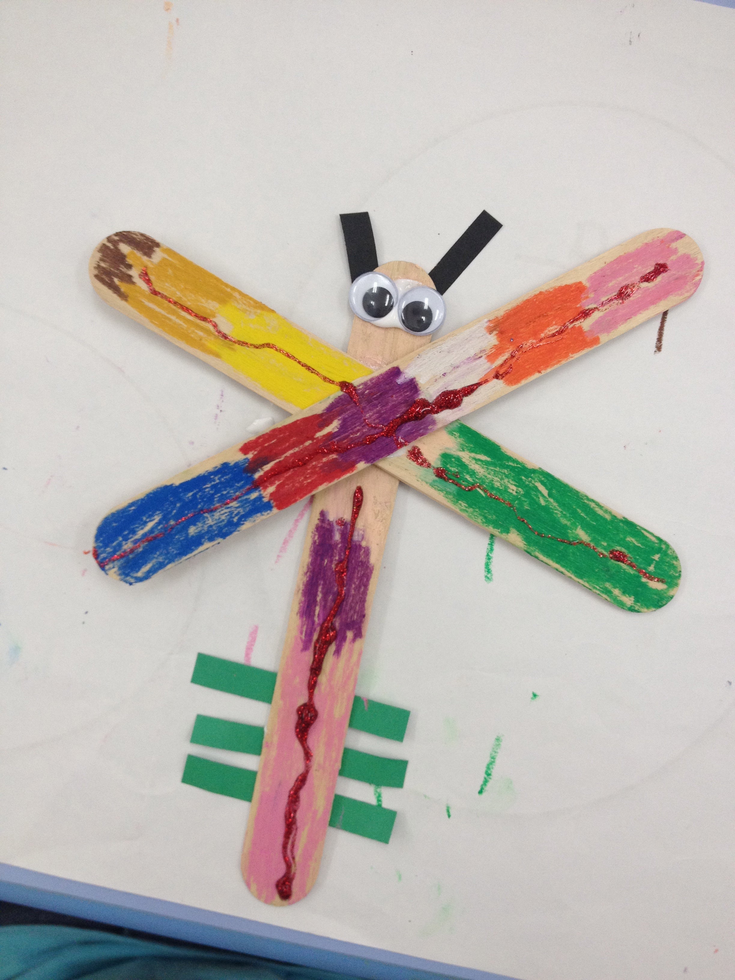 Dragonfly Lollipop Stick Craft – The Magic Crayons